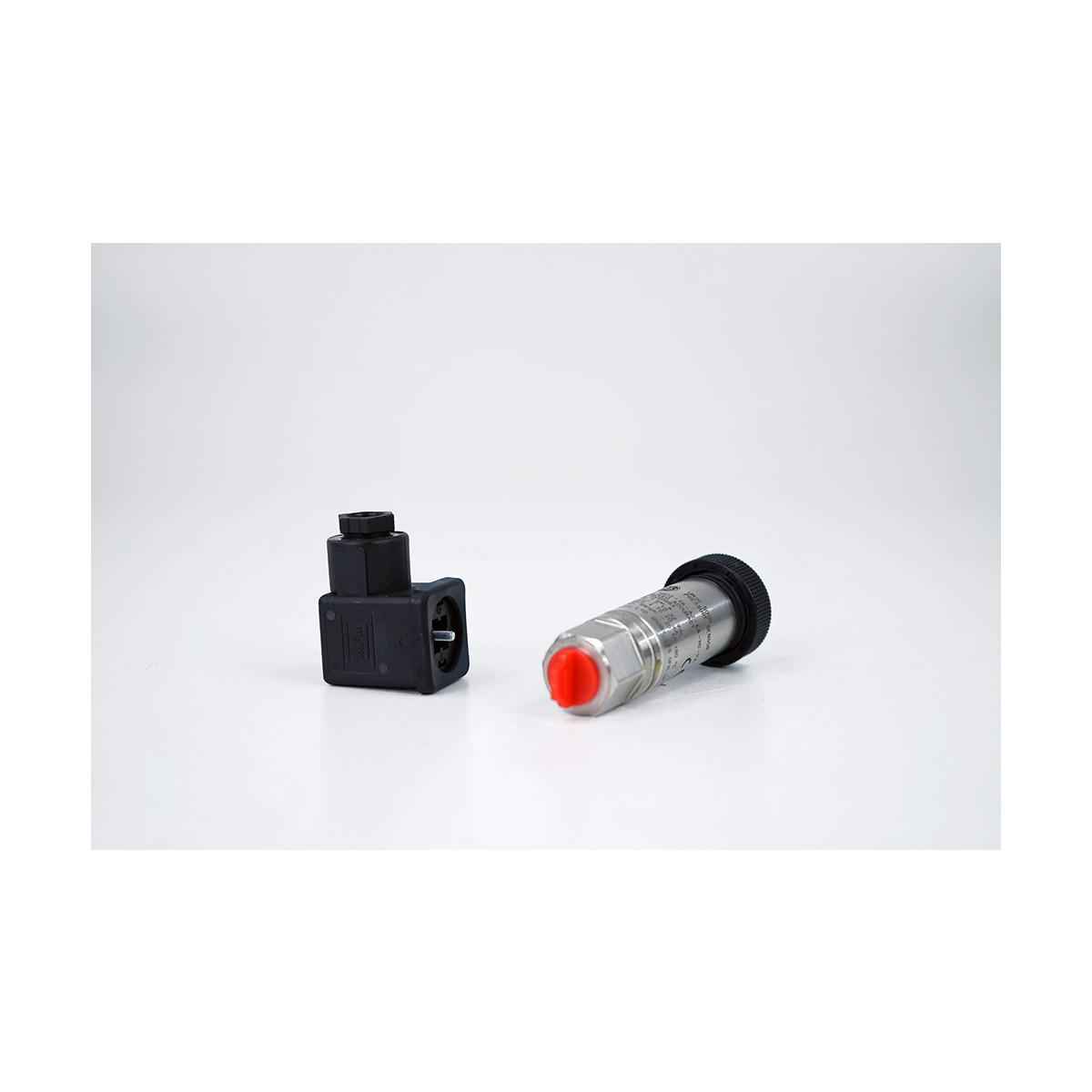 GE Teramess UNIK 5000 Pressure Sensor A5073-TB-A2CA-HO-PB 7-32VDC 0-1 ...