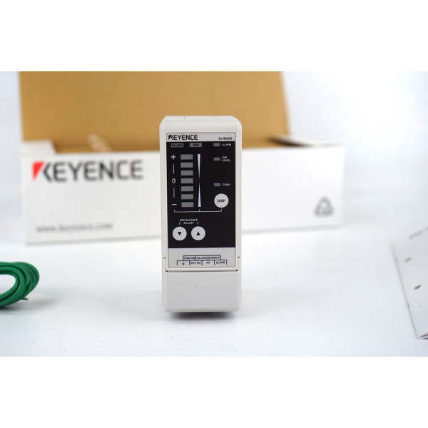Keyence SJ-M200 High-Performance Micro Static Eliminator 135M200, 178,50
