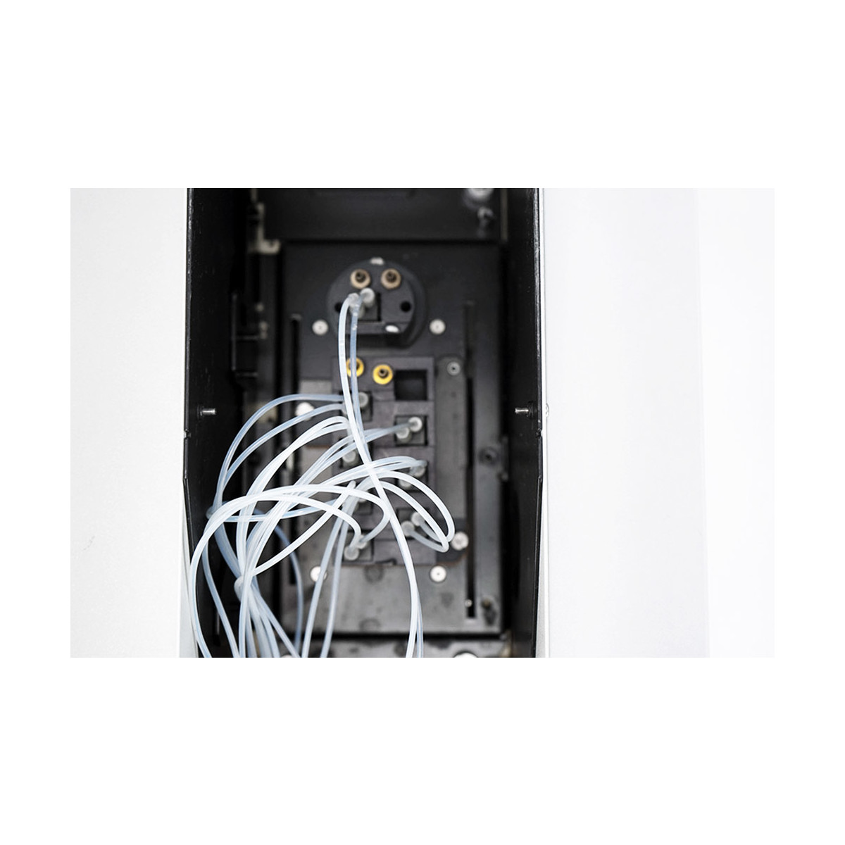 Erweka DT700 Dissolution Bath Perkin Elmer Lambda 25 online Spectrome ...