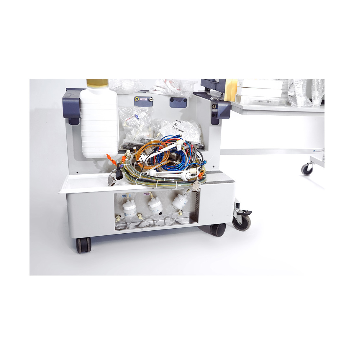 BD Becton FACSCanto II Flow Cytometer System 3 Laser (L1,L2,L3) + HTS ...